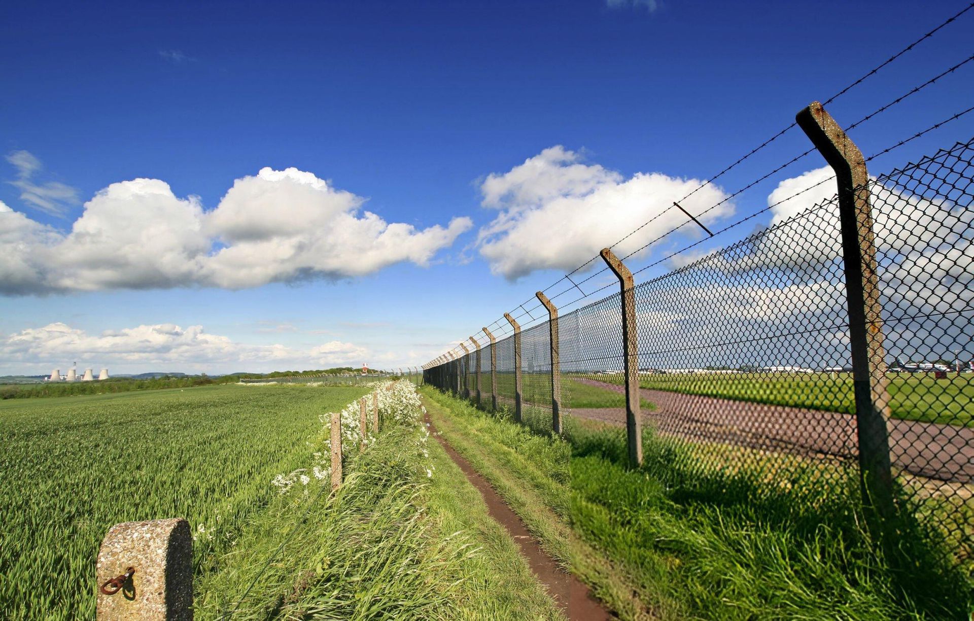 Saudi Aramco Fence Types | 5 Unique Solutions by Hitech Fence