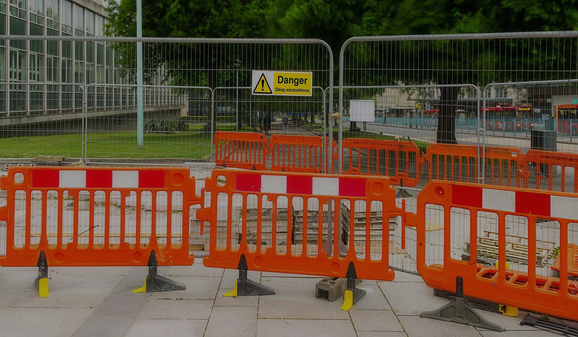 Leading Fence Manufacturer in KSA – Durable Fencing Solutions.